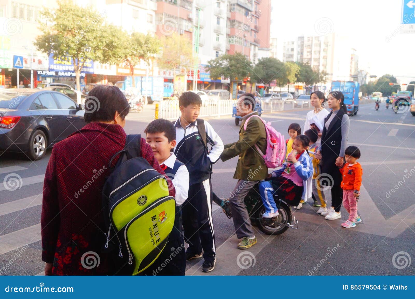 Shenzhen, China: Students Cross Traffic Junctions Editorial Stock Image ...