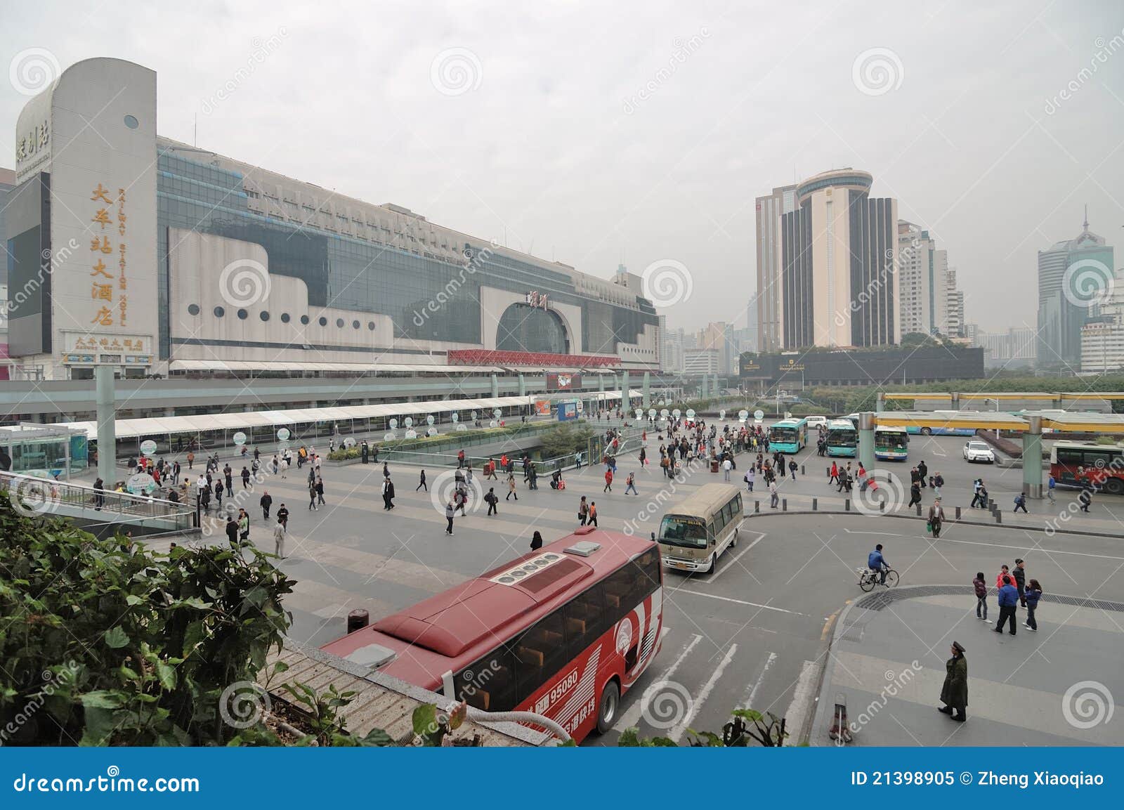 Shenzhen railway station editorial image. Image of station - 21398905