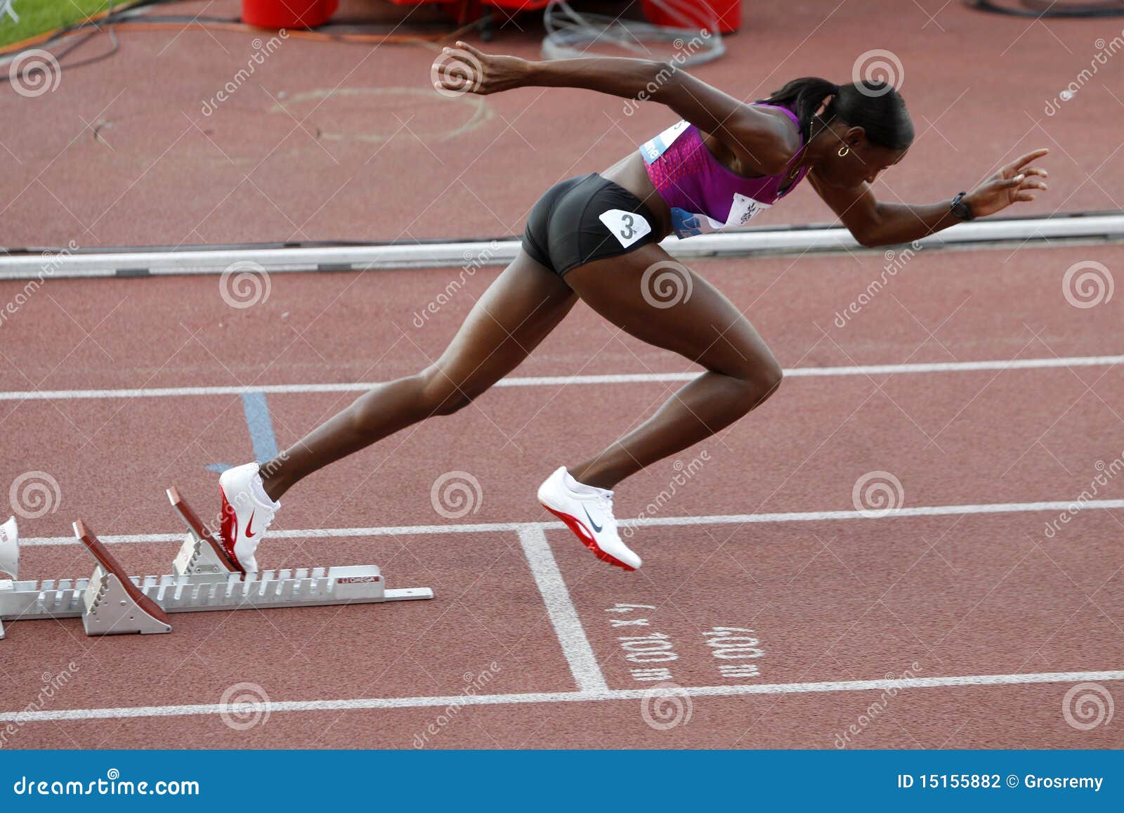 Shericka Williams (ATASCO) fotografía editorial. Imagen de salto - 15155882