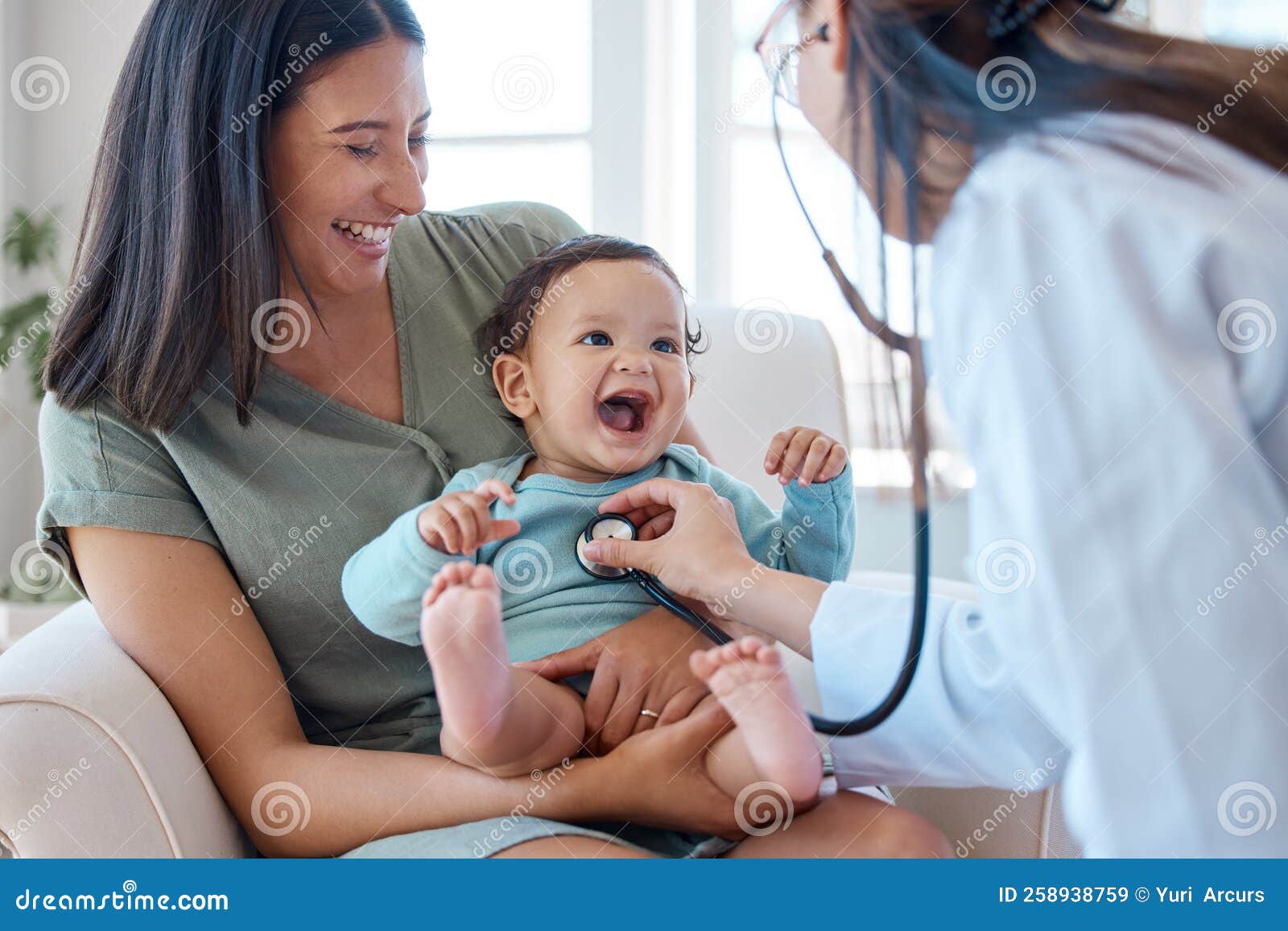 Shes Knows How To Put a Smile on Your Face. a Baby Sitting on Her ... Shes Knows How To Put a Smile on Your Face. a Baby Sitting on Her ...