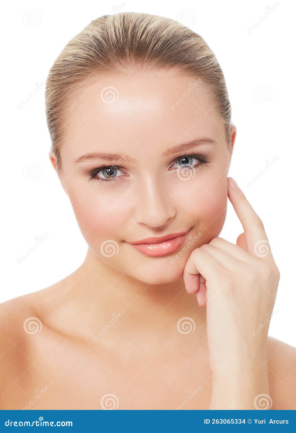 Shes Not Afraid Of A Closeup Beauty Skincare Head And Shoulders