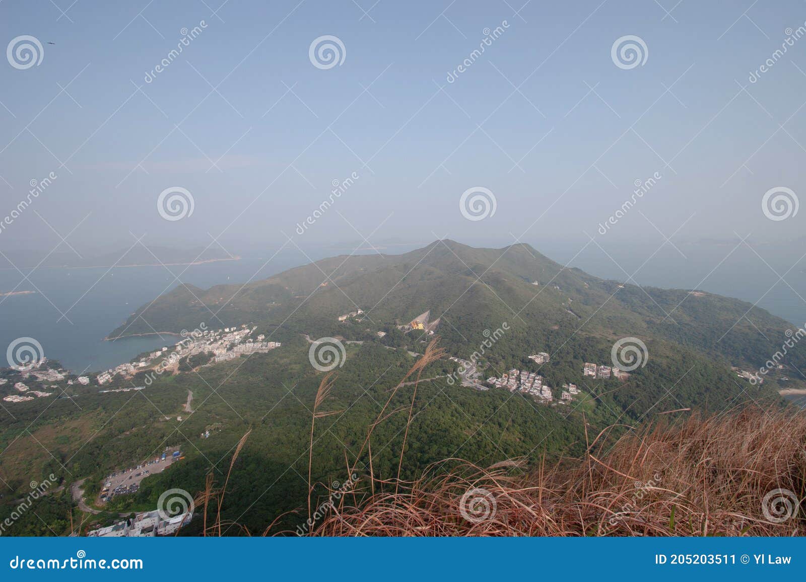 The Sheung Sze Wan Beach at Sai Kung. 2 Dec 2006 Stock Image - Image of ...