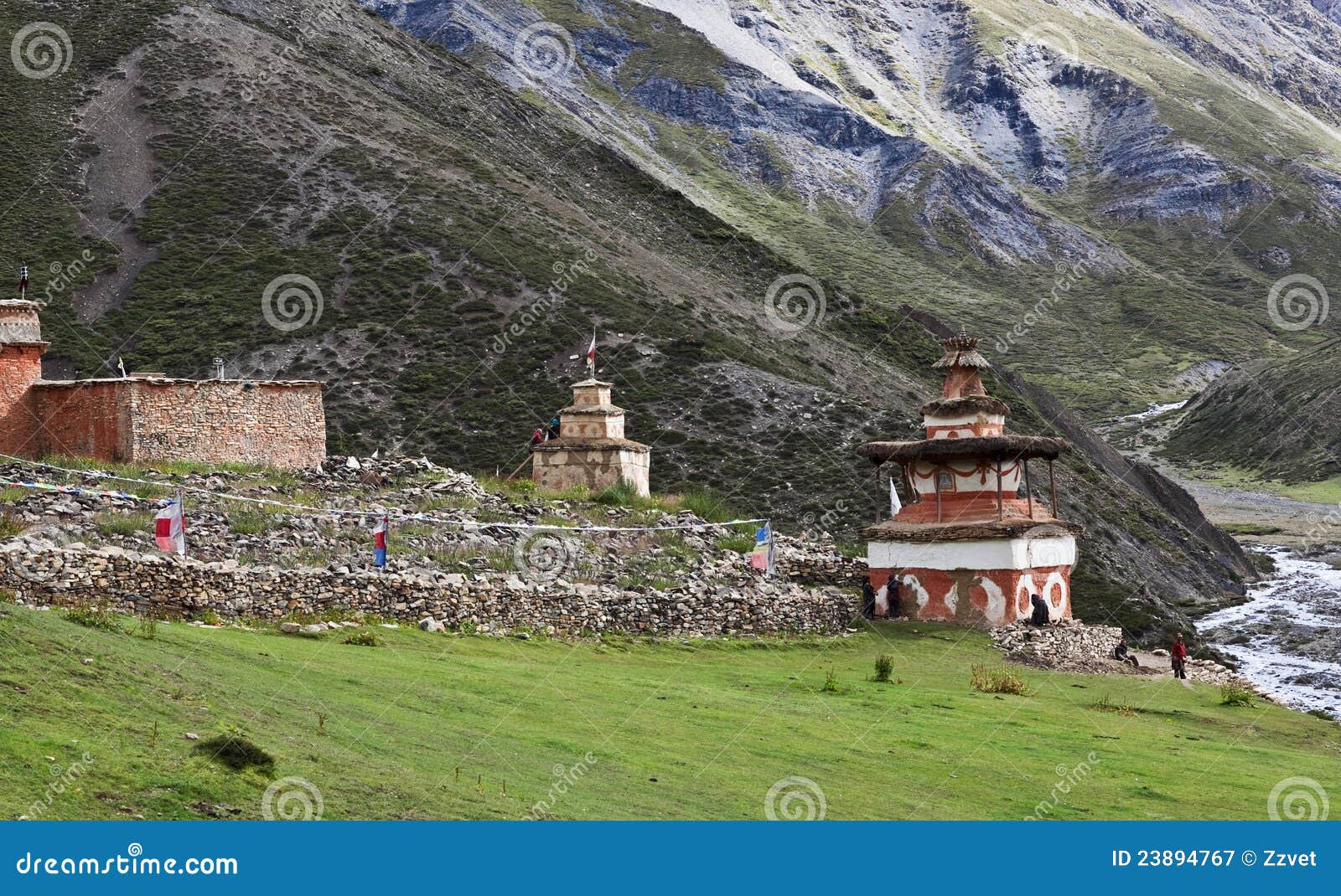 Shey Gompa - Ancient Buddhist Stupa Stock Image - Image of dolpo ...