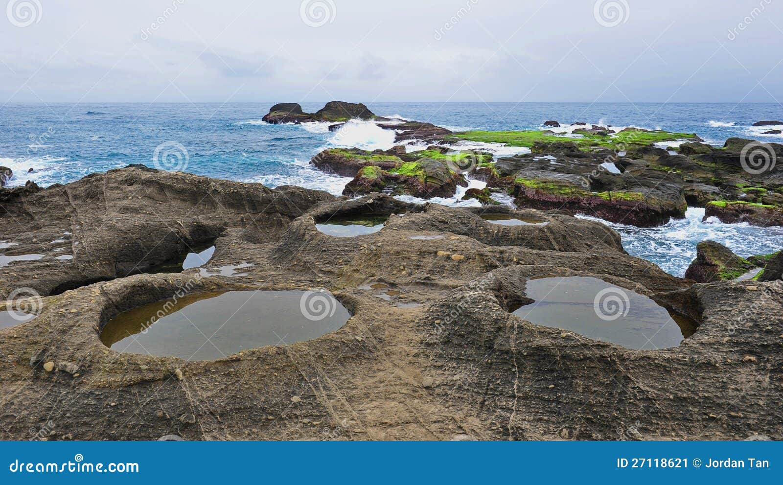 Shi Ti Ping Tourist Attraction in Taiwan Stock Image - Image of erosion ...