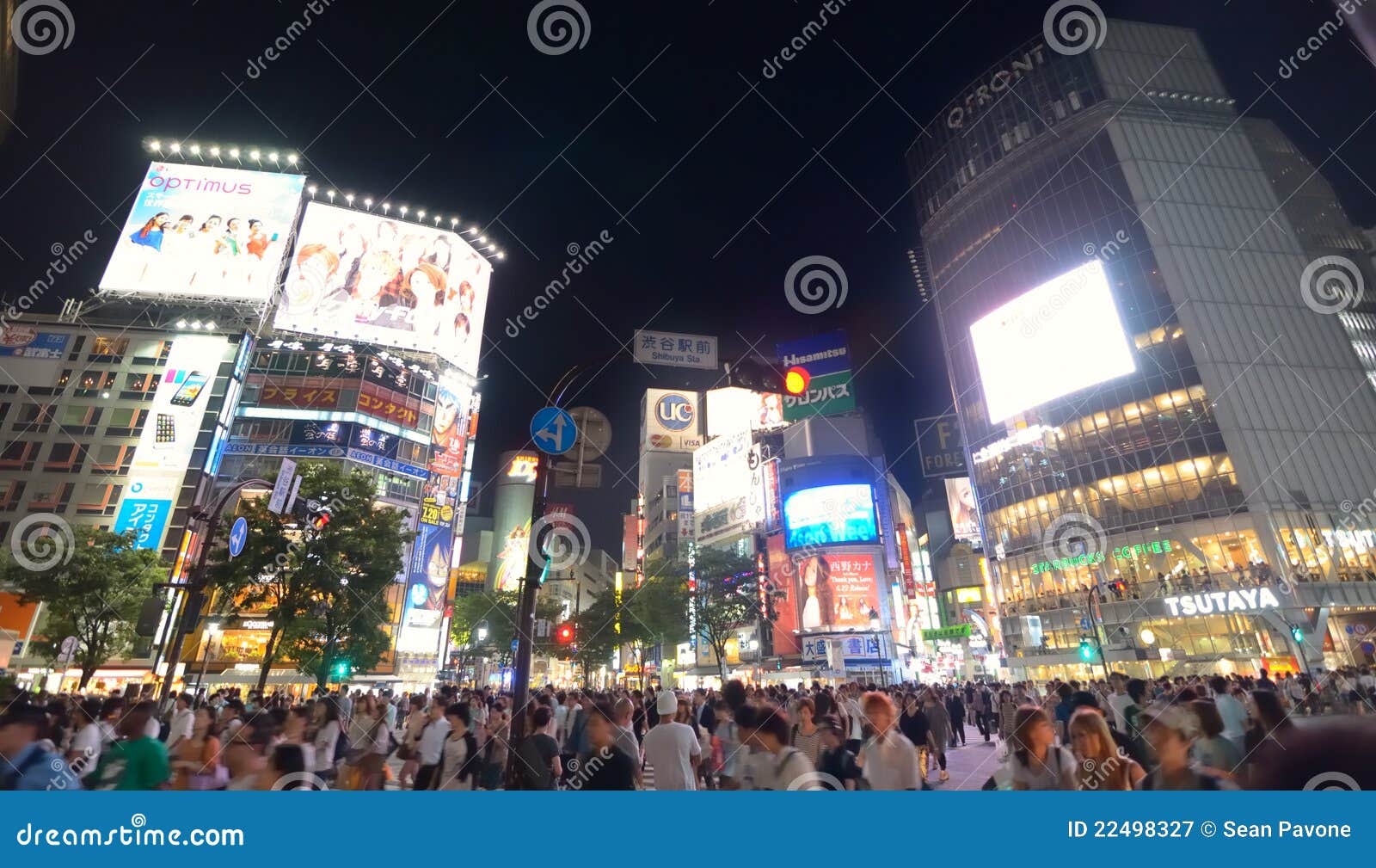 Shibuya Crossing editorial photography. Image of night - 22498327