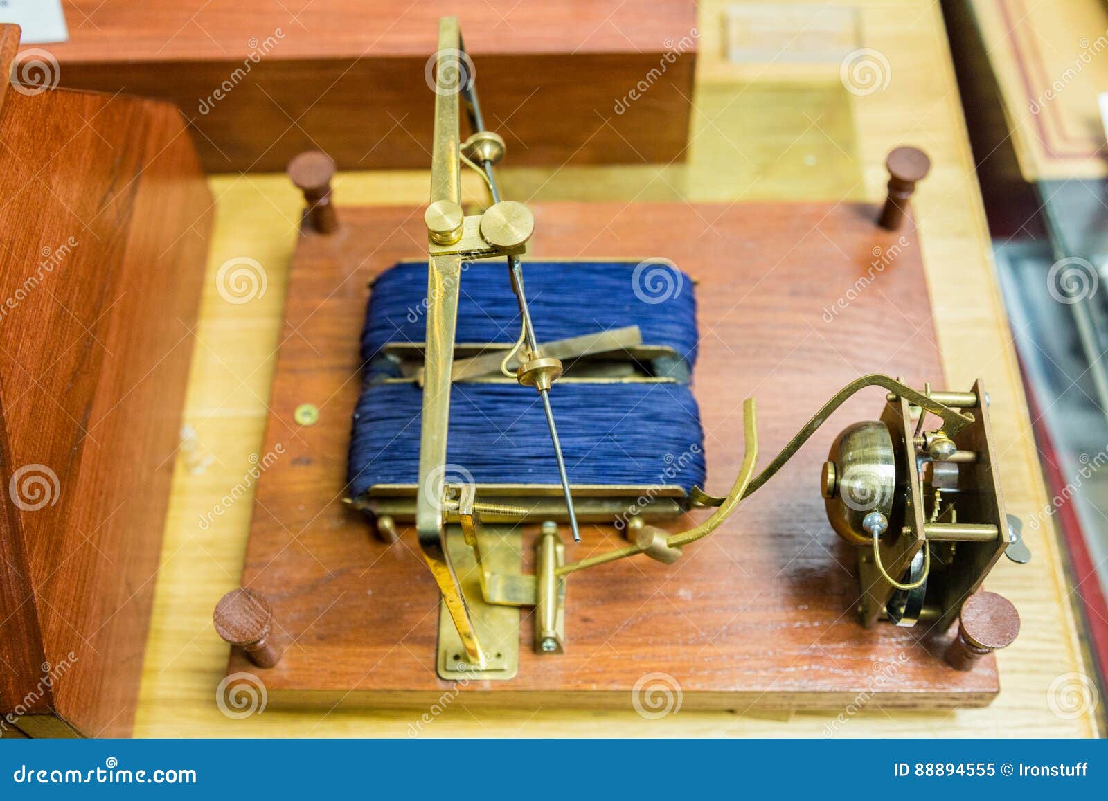 Shilling`s Electromagnetic Telegraph Stock Image - Image of apparatus ...