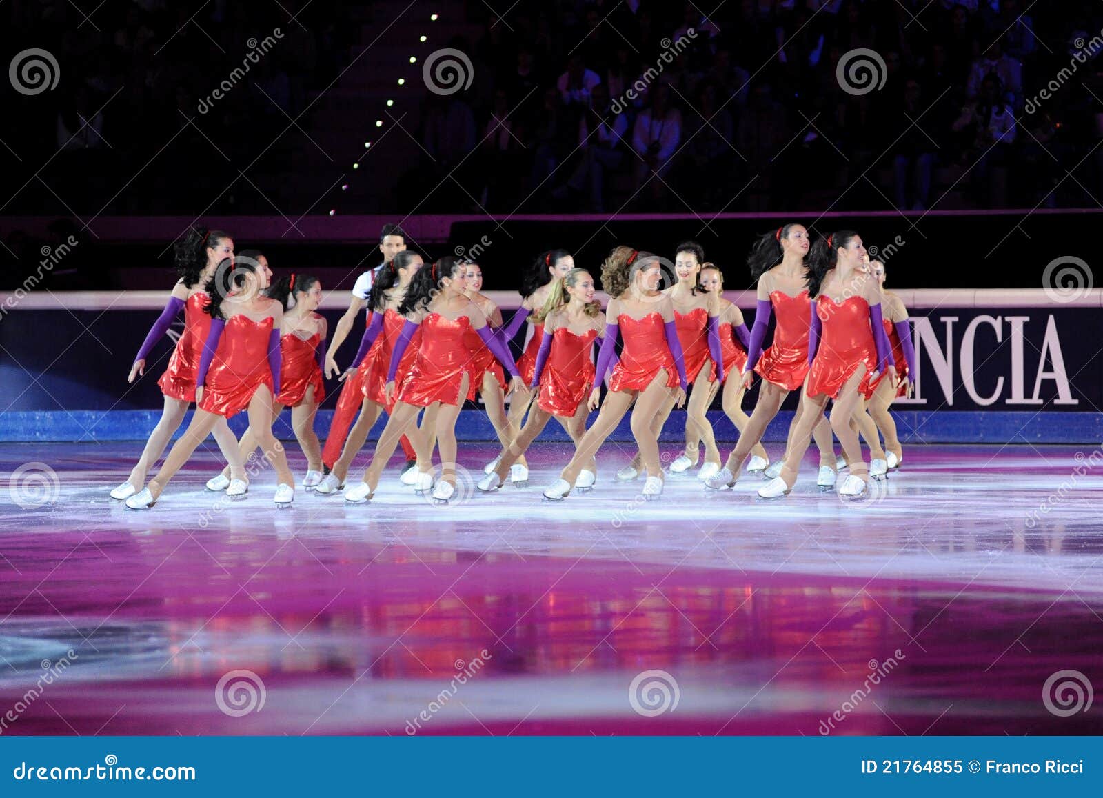 Shining Blades at 2011 Golden Skate Award Editorial Image - Image of ...