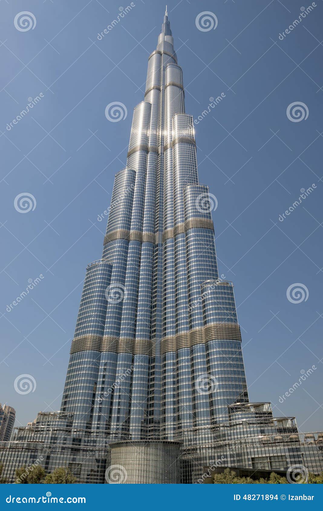 Shining Burji Khalifa editorial stock image. Image of jumeirah - 48271894