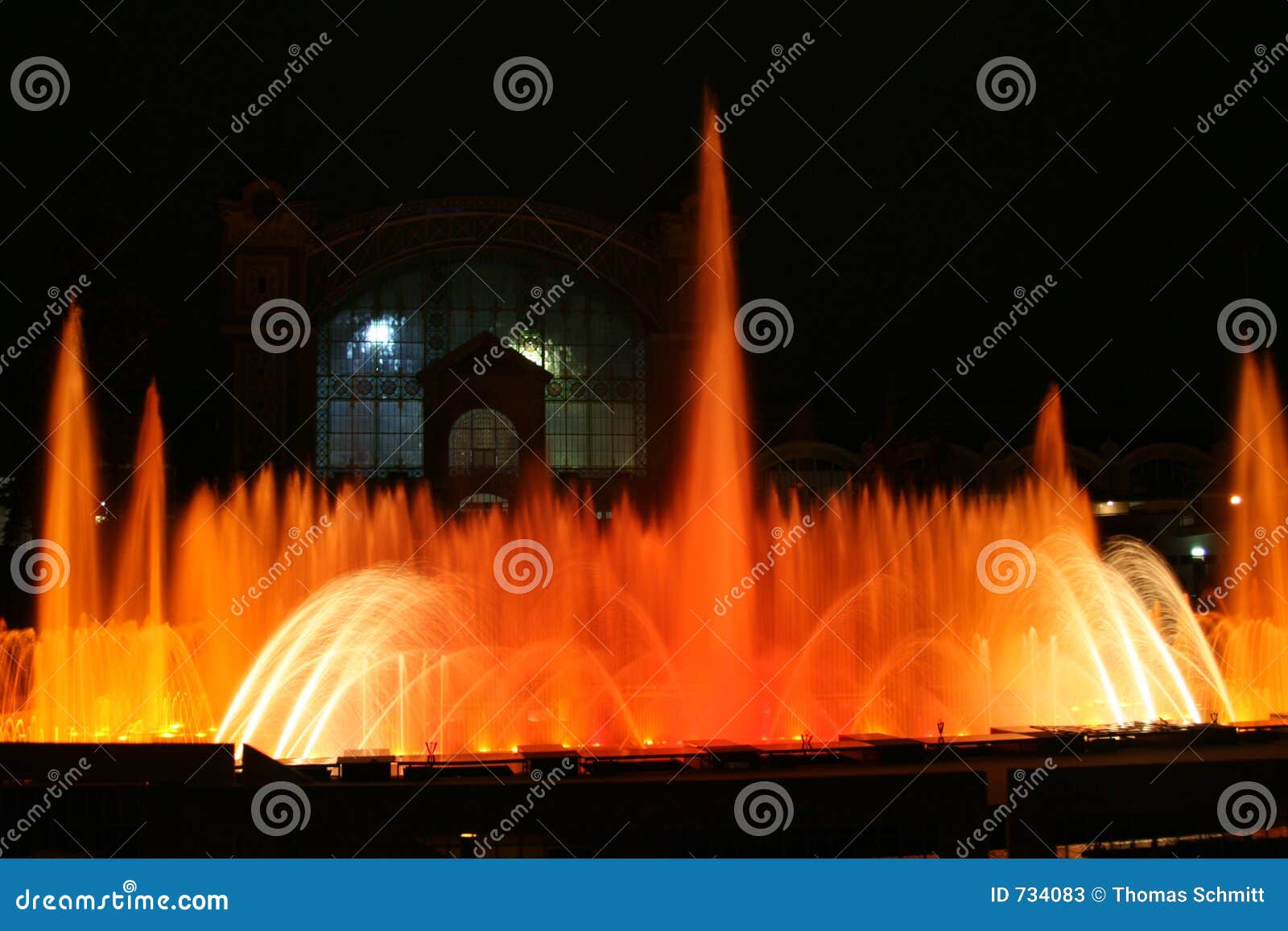 Shining Fountain in the Night Stock Image - Image of splash, color: 734083