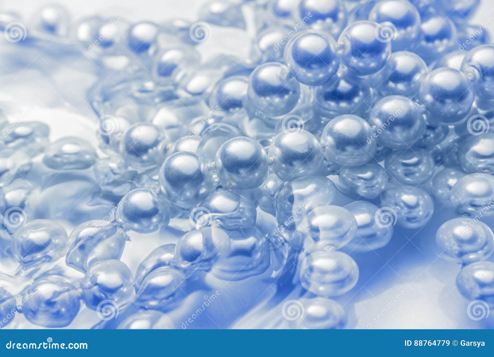 Shining String of White Pearl in Water Stock Image - Image of group ...