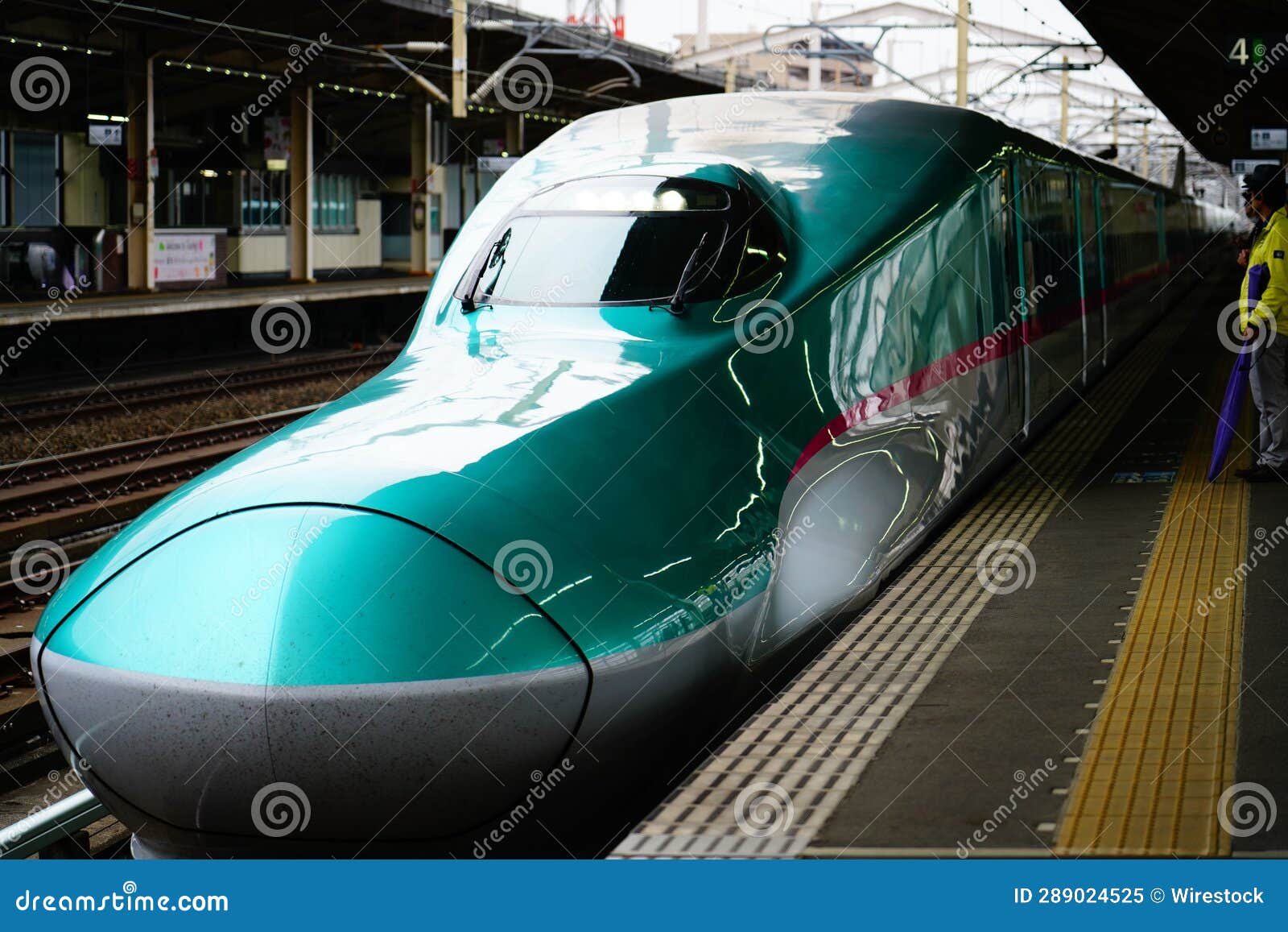 Shinkansen E5, the High-speed Railway in Japan in the Station Editorial ...