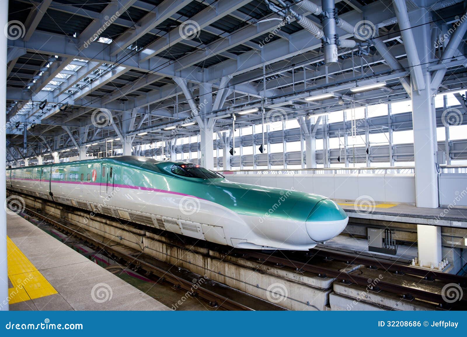 Shinkansen Editorial Image | CartoonDealer.com #37870714