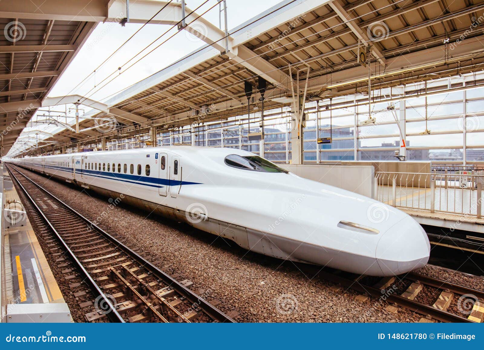 Shinkansen High-Speed Bullet Train Editorial Image - Image of modern ...