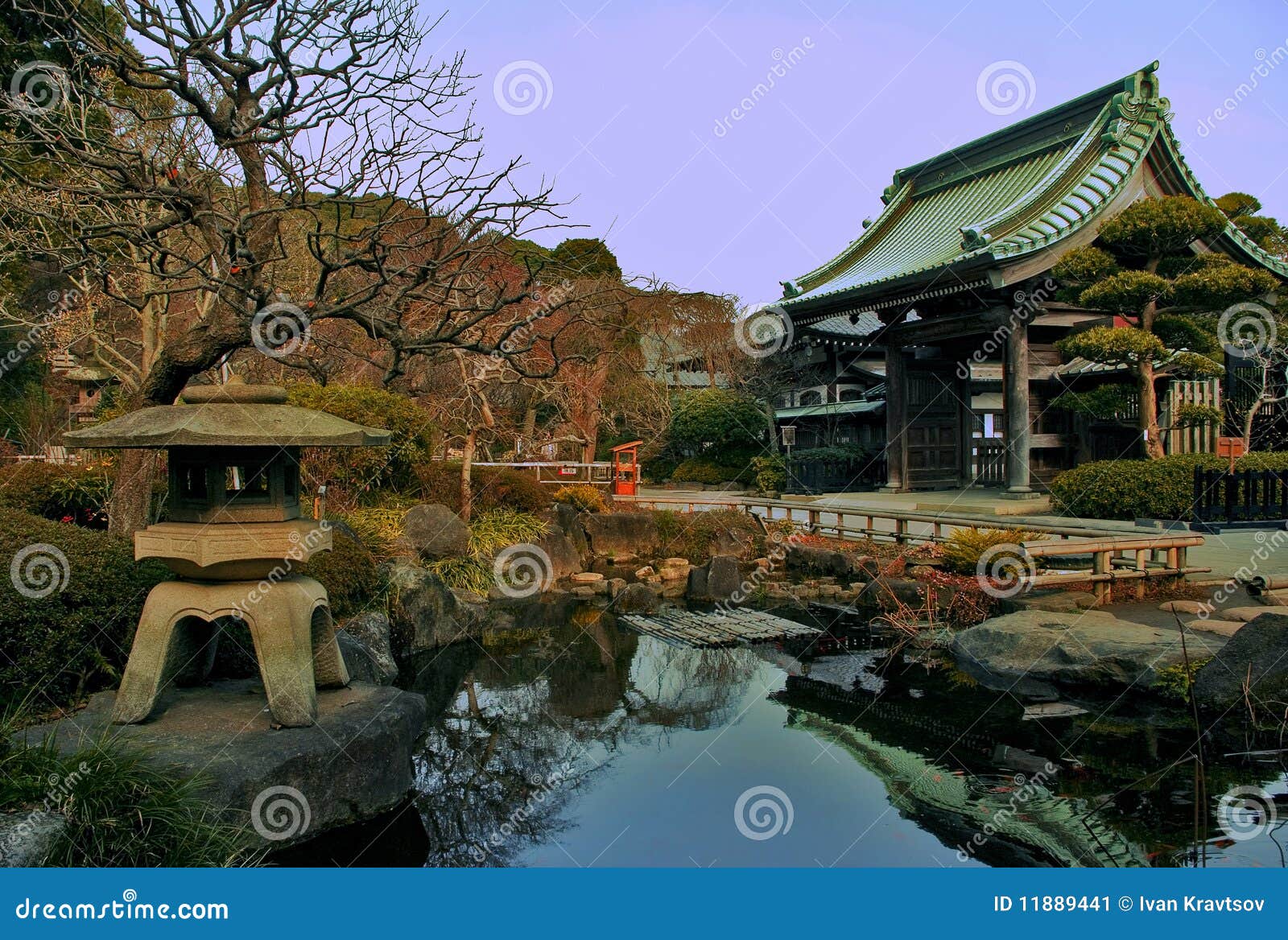 Shinto temple stock image. Image of pond, lake, water - 11889441