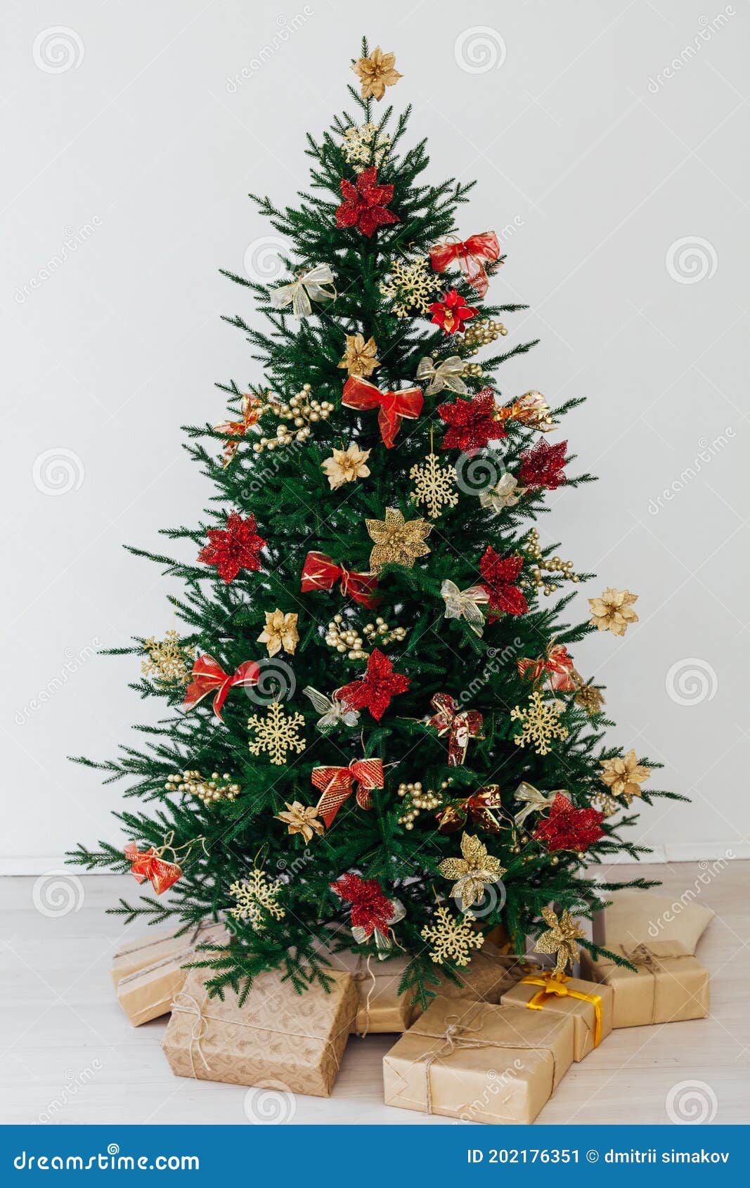 Shiny Decorated Christmas Tree with Christmas Baubles Stock Image ...