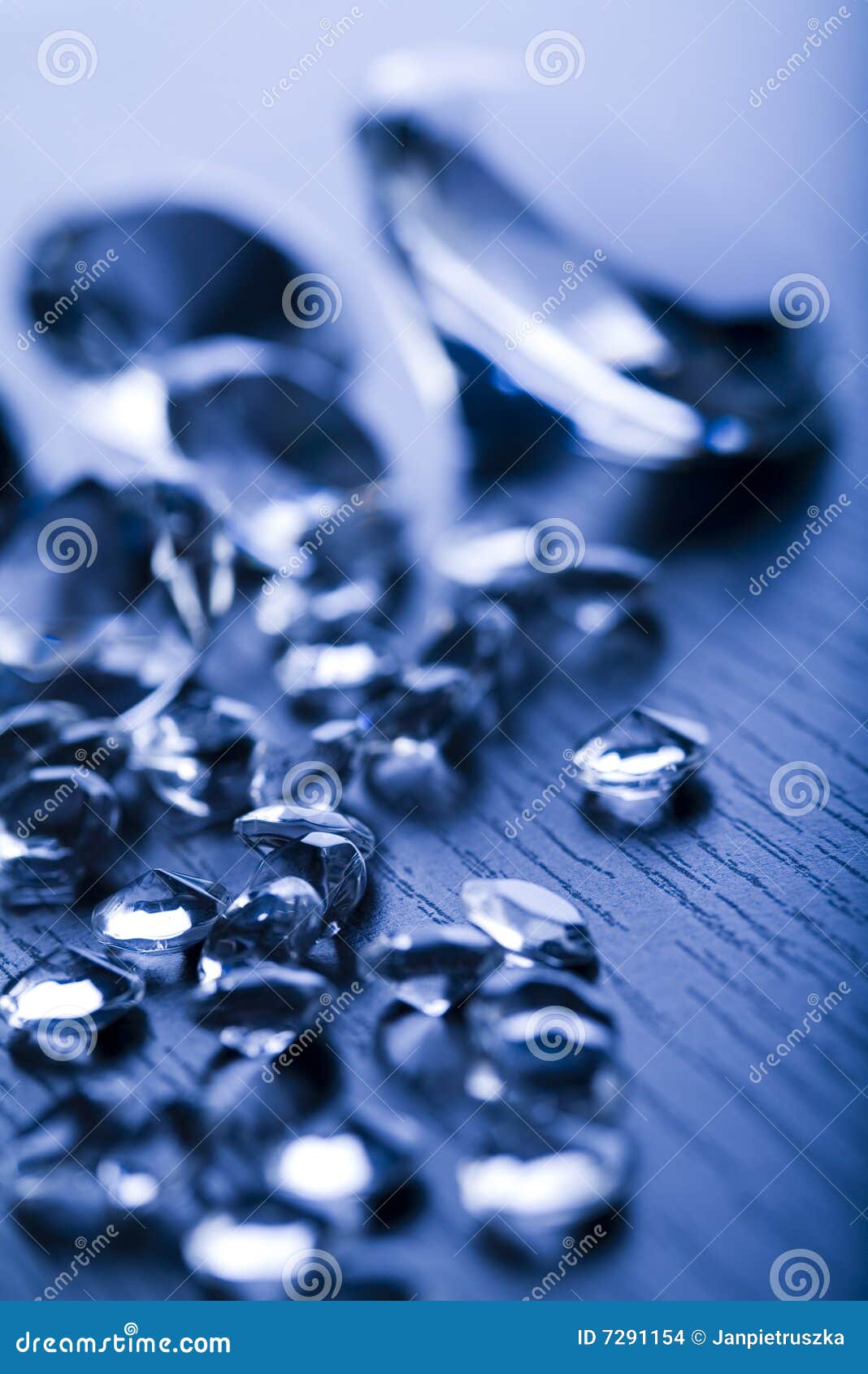 Shiny diamond stock photo. Image of gift, gemstone, diamonds - 7291154