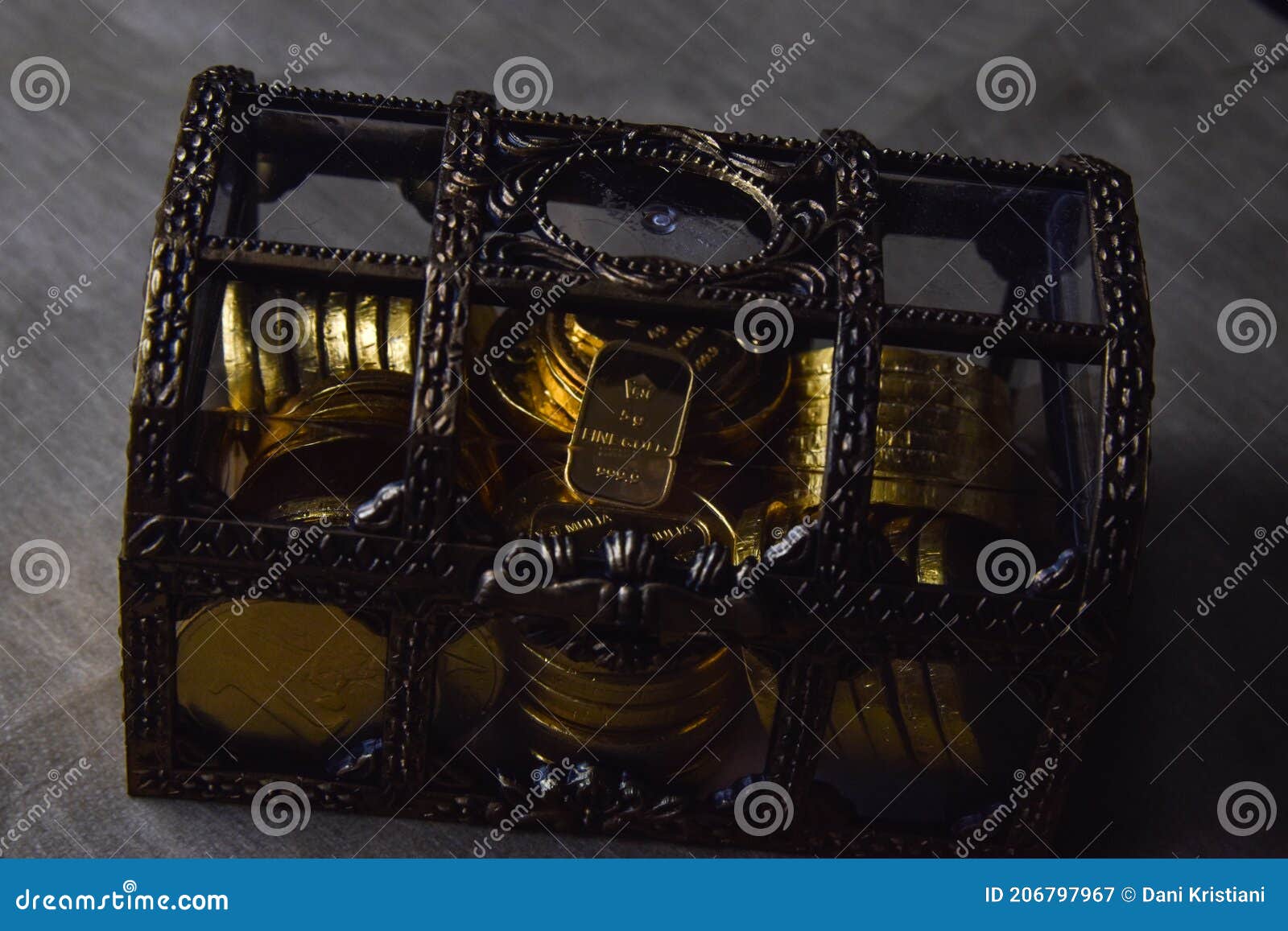 Shiny Gold Bullion in the Box Stock Image - Image of cash, budgeting ...