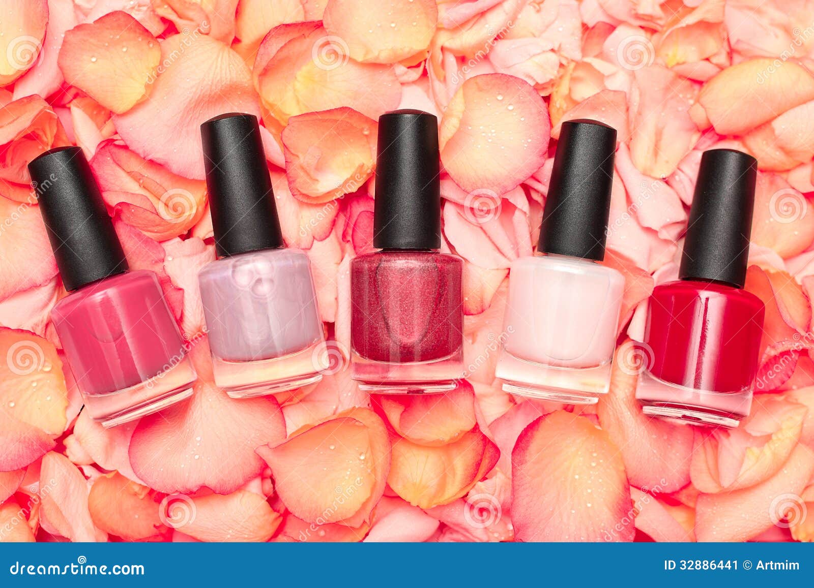 Shiny nail polish stock image. Image of style, beauty - 32886441