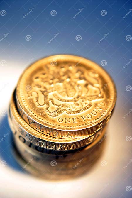 Shiny Pound Coins stock image. Image of reflection, sterling - 2509641