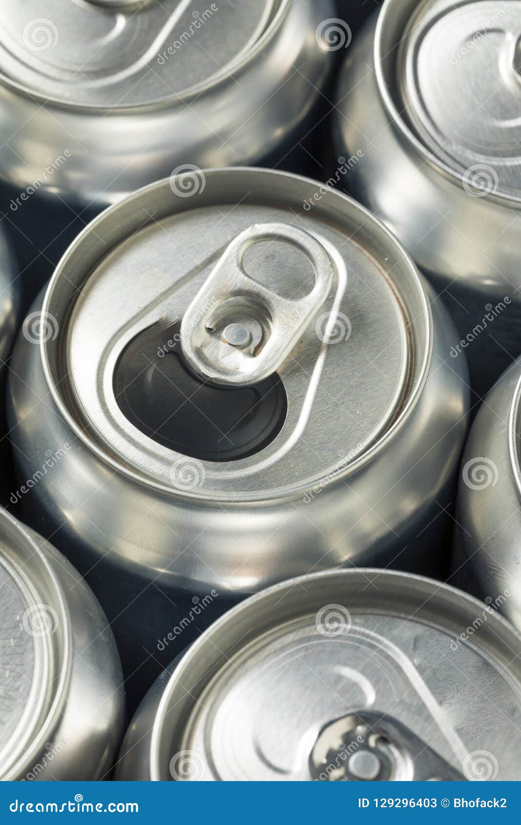 Shiny Silver Aluminum Soda Cans Stock Image - Image of liquid, pack ...