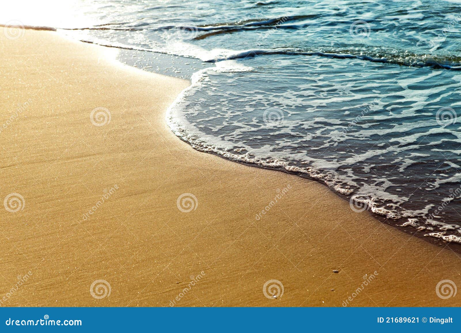 Shiny tropic sea wave stock image. Image of holiday, foam - 21689621