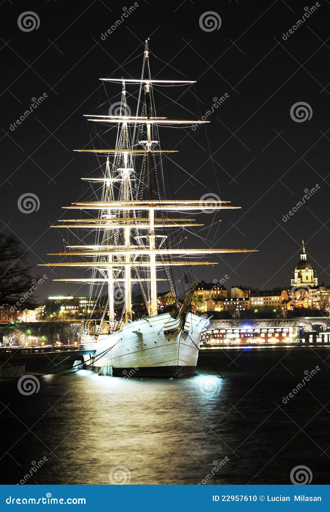 189 Anchor Ship Lights Stock Photos - Free & Royalty-Free Stock Photos ...