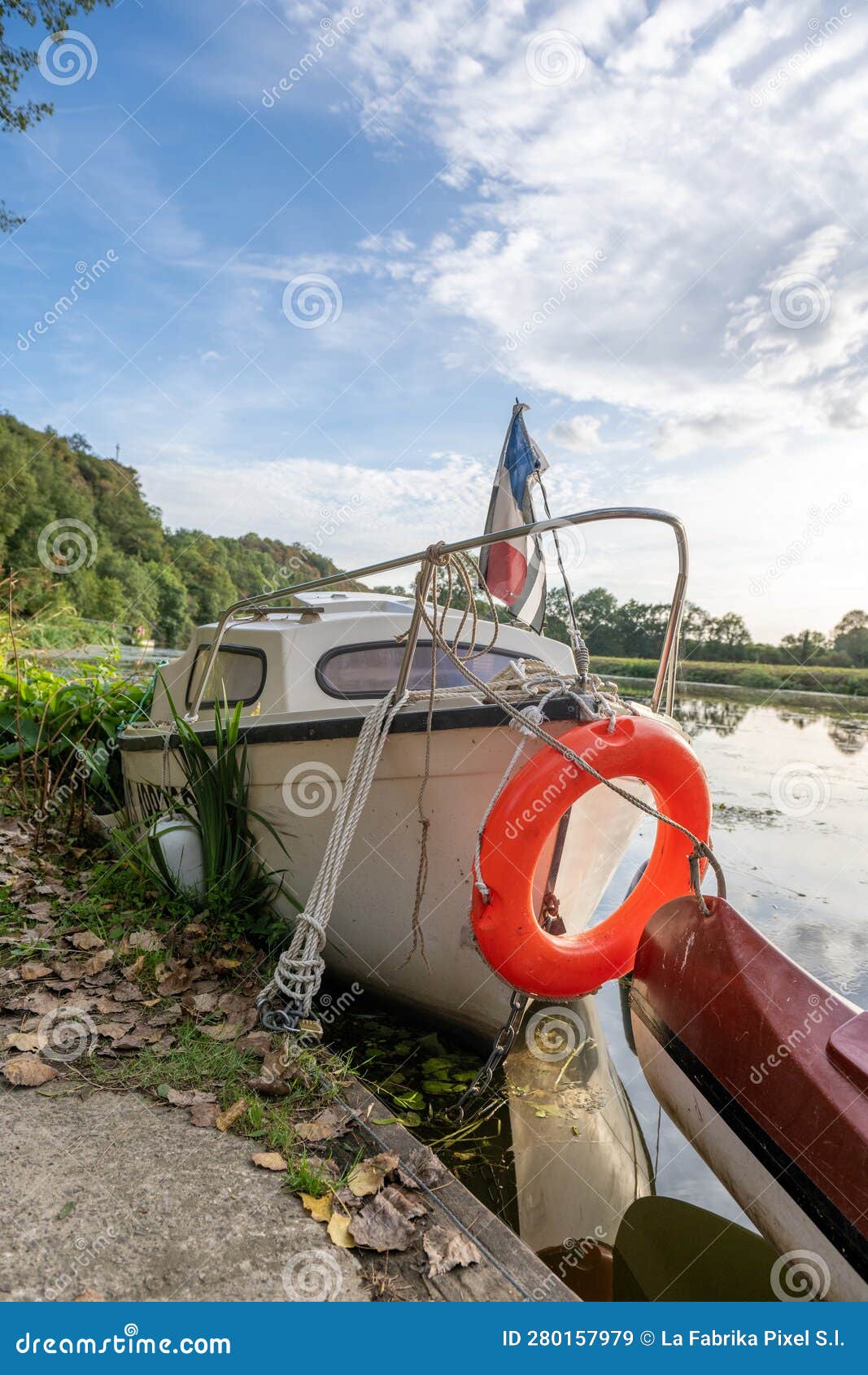 Ship aground stock image. Image of river, summer, small - 280157979