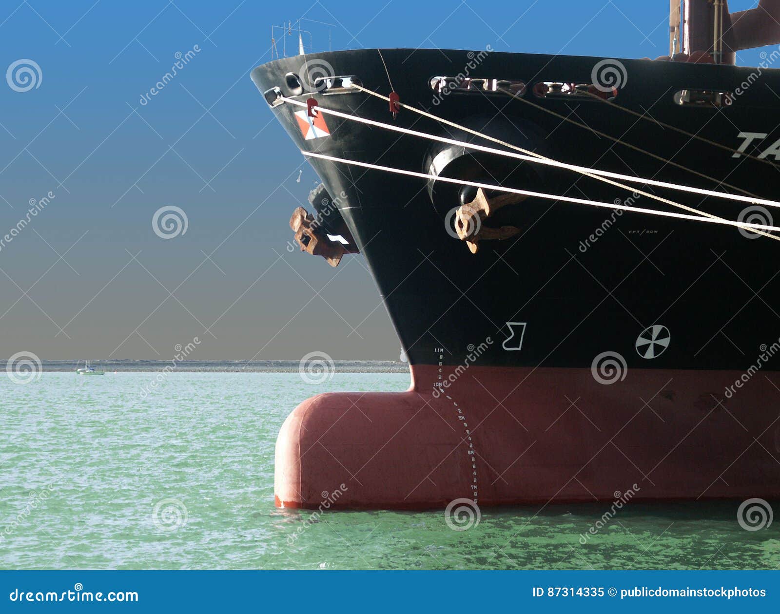 Ship Bow Picture. Image: 87314335