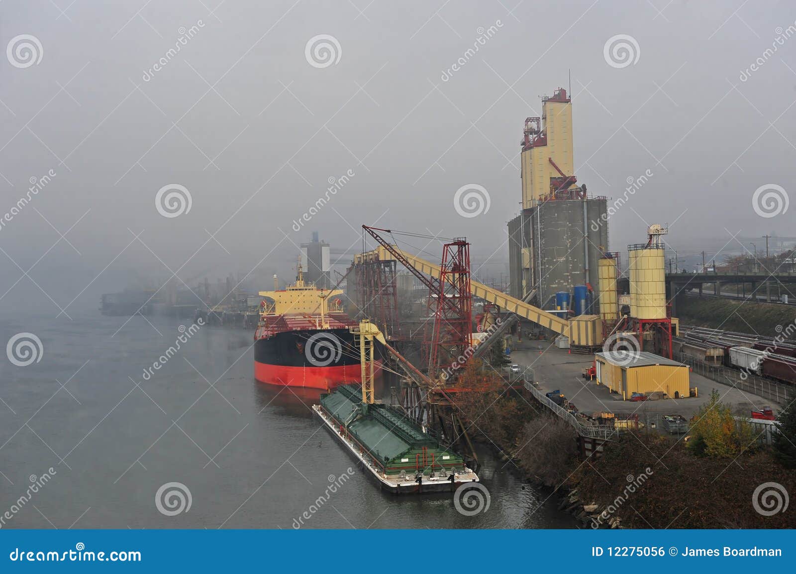 Ship Docks and Railroad Yard Stock Photo - Image of rail, silo: 12275056