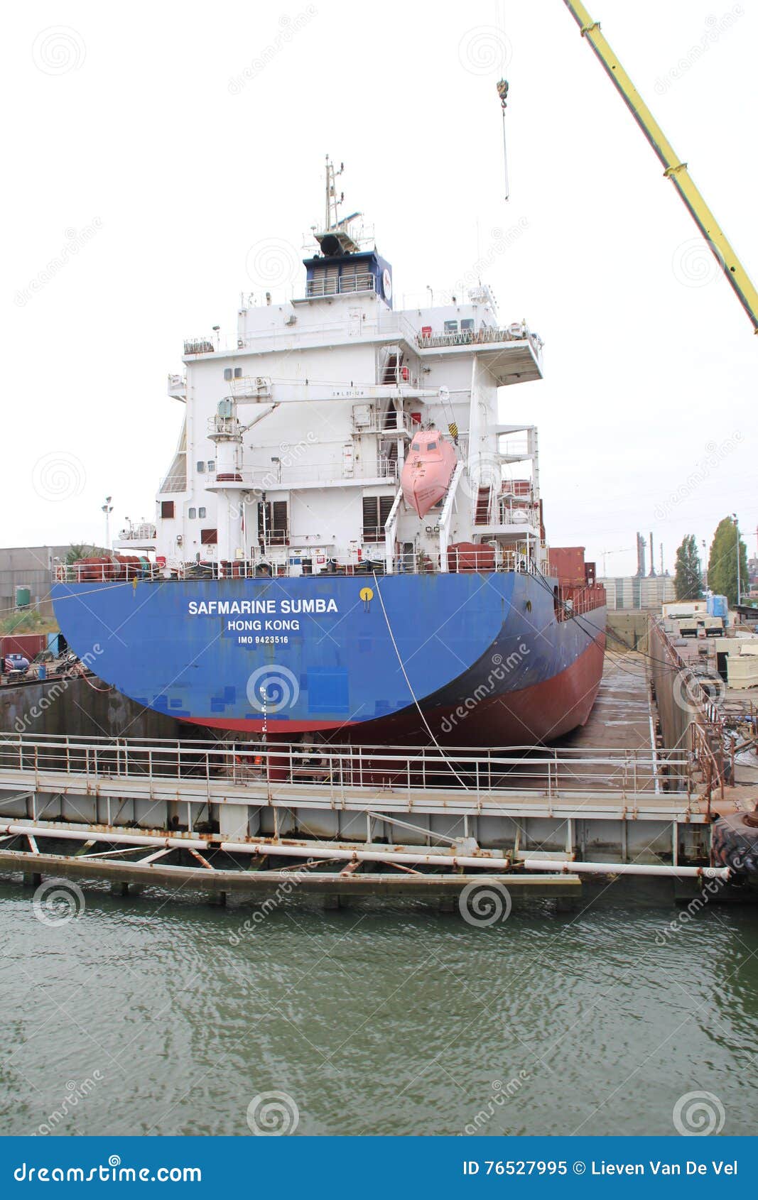 Ship in a dry dock editorial image. Image of restore - 76527995