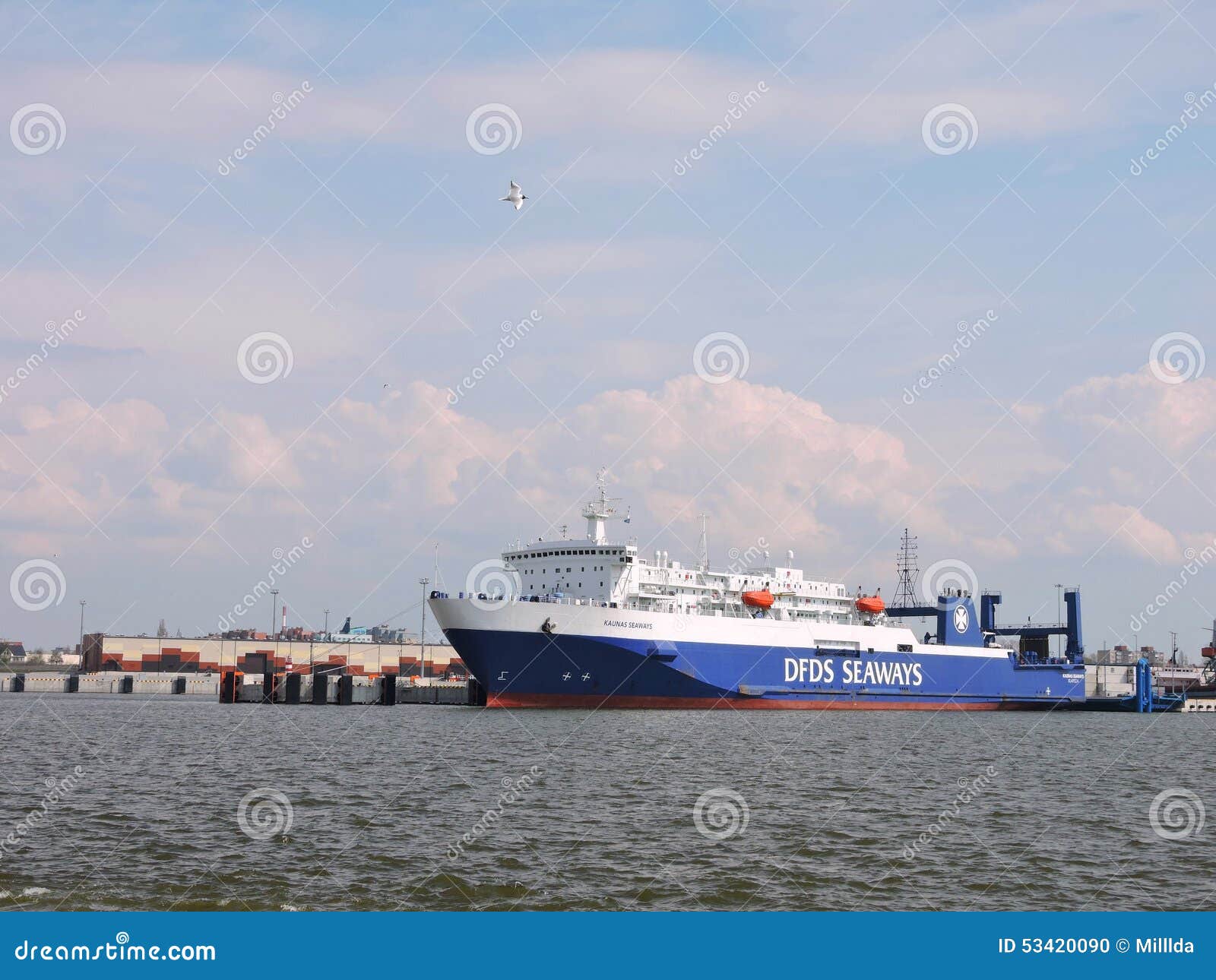 Ship-ferry DFDS Seaways editorial image. Image of seaways - 53420090