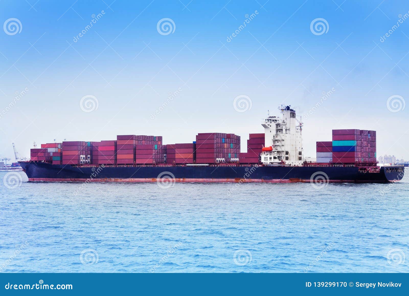 Ship Full Loaded with Containers Against Blue Sky Stock Photo - Image ...