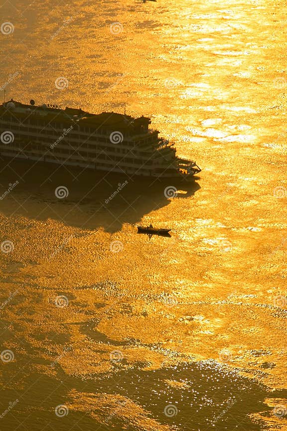 Ship Heading Towards Sunset Stock Photo - Image of business, mode: 49010124