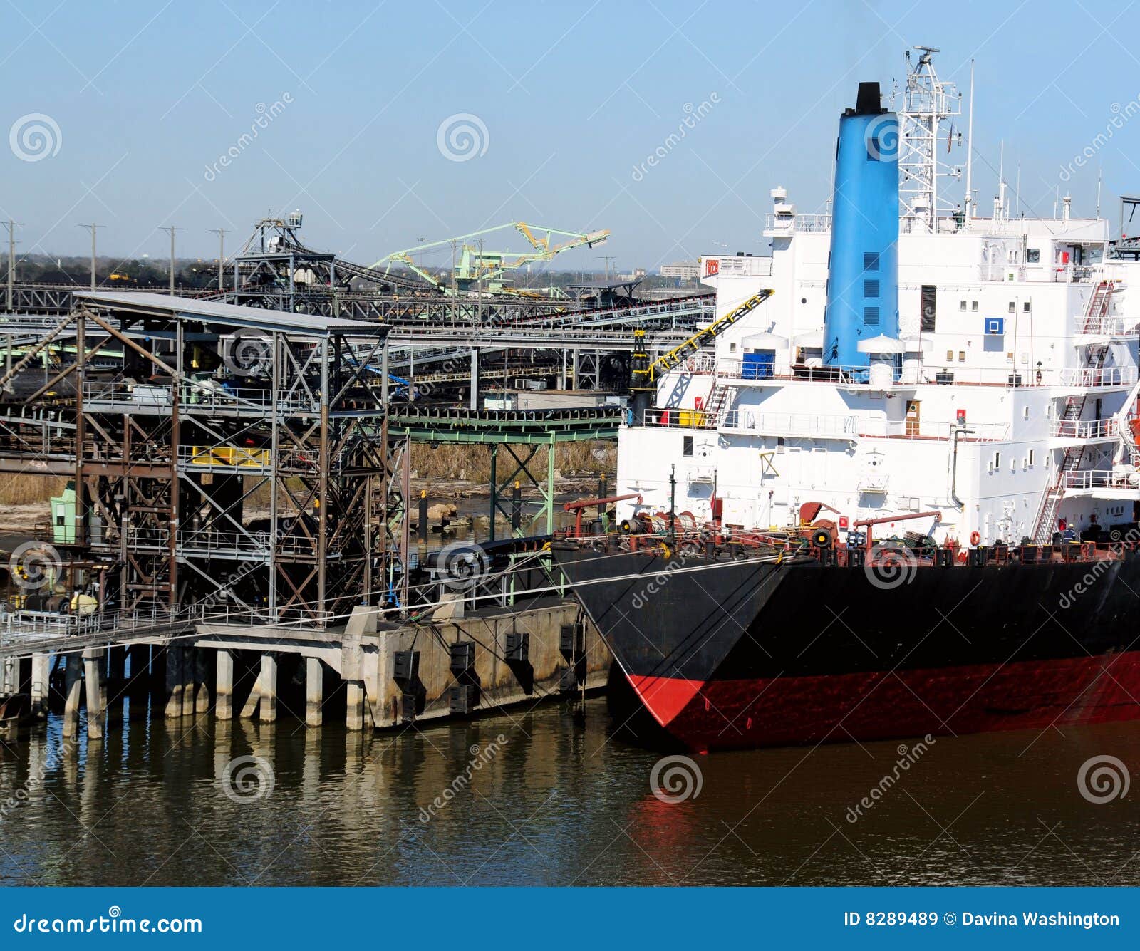 Ship loading coal stock image. Image of fabric, petroleum - 8289489