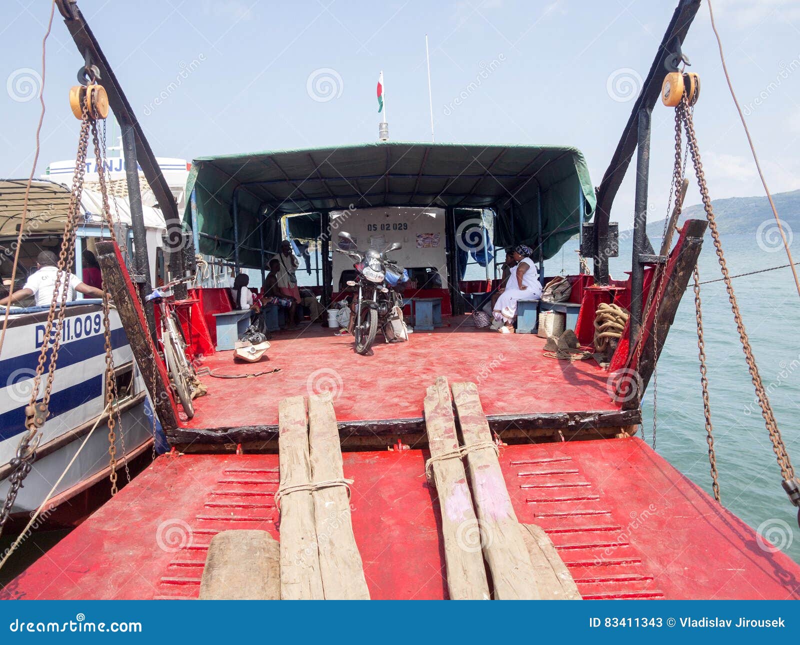 Ship Loading at the Port of Ankify, Madagascar Editorial Stock Photo ...
