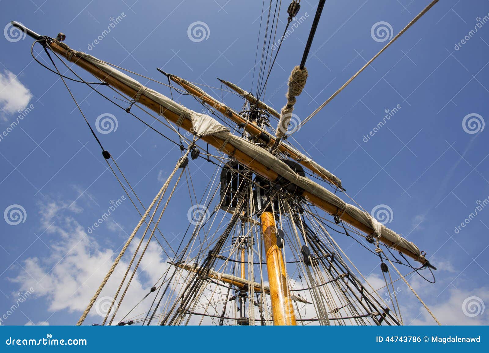 Ship mast stock photo. Image of wood, tall, yacht, marine - 44743786
