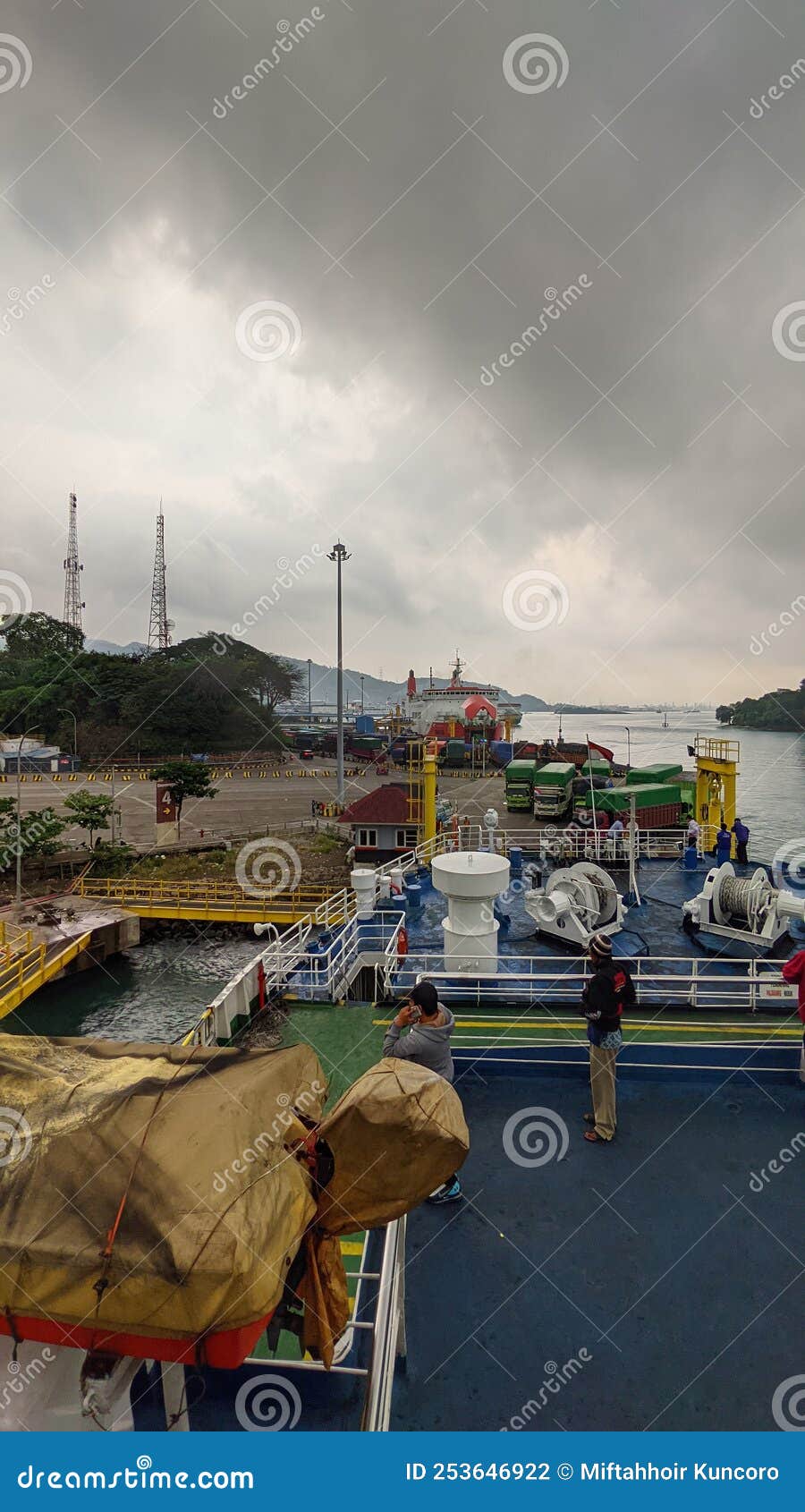 Ship on Merak port Harbor editorial photography. Image of waterway ...