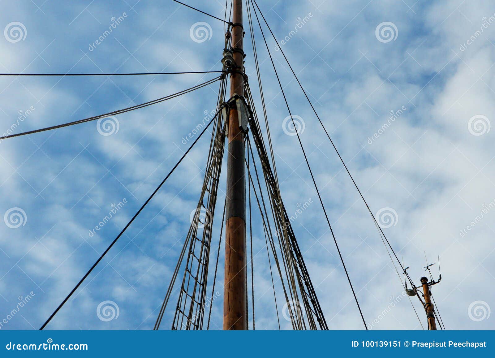 Ship pole under the sky stock image. Image of pole, sailing - 100139151
