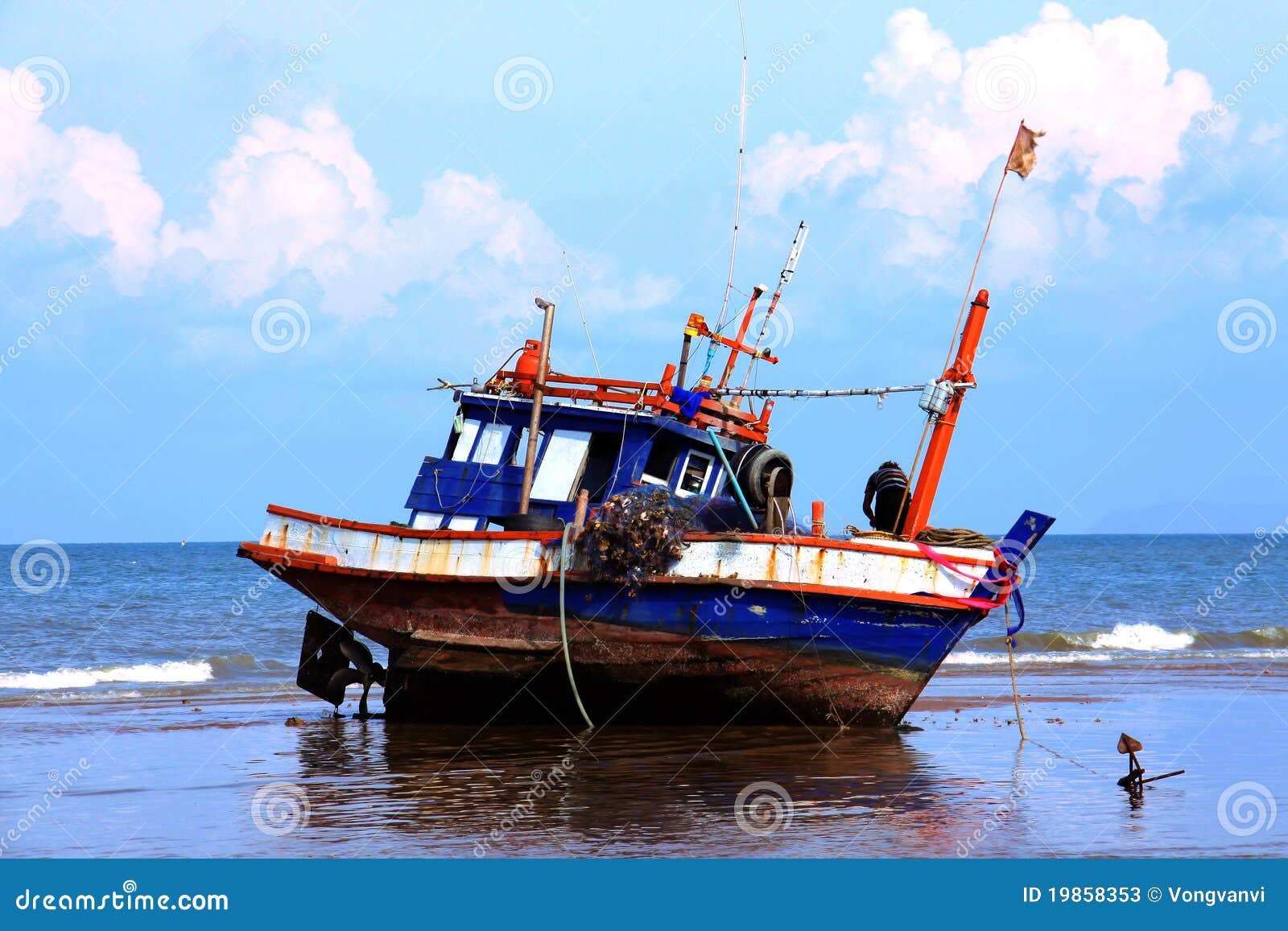 The ship runs ashore stock image. Image of peaceful, couple - 19858353
