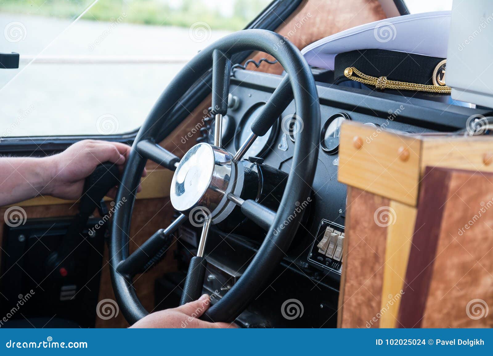 Ship`s captain`s wheel stock photo. Image of sailboat - 102025024