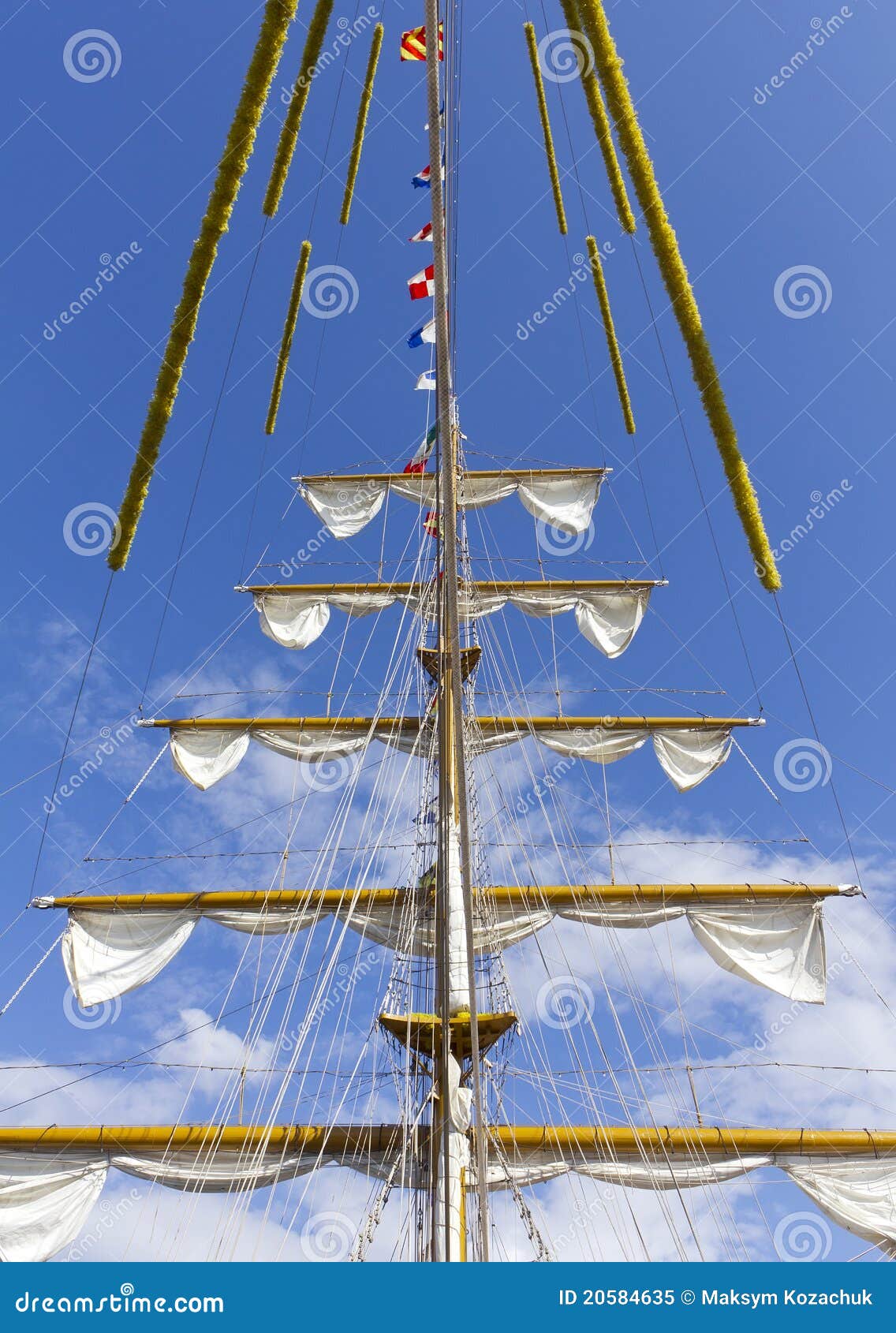 Ship s mast front view stock image. Image of frigate - 20584635