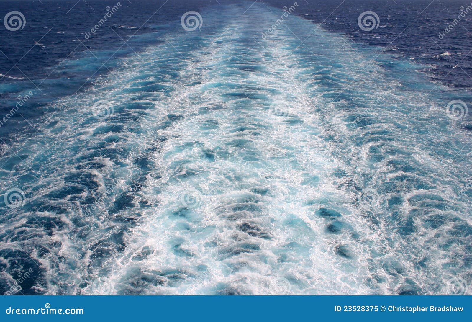 Ship s Wake stock image. Image of cruise, ripple, waves - 23528375