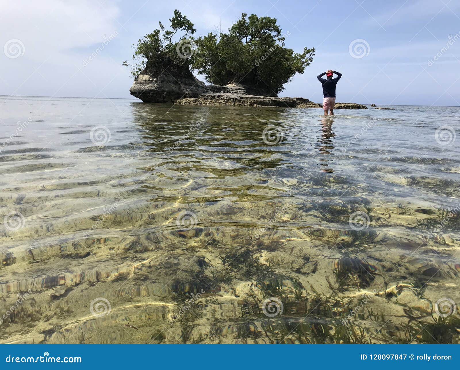 Ship shape editorial photography. Image of ship, shape - 120097847