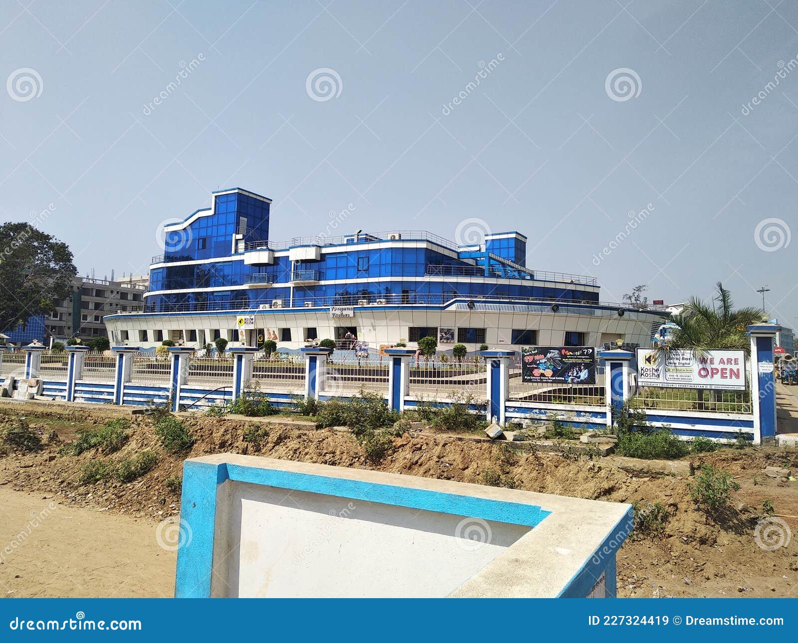Ship Shaped Building Near Digha Beach Editorial Stock Image - Image of ...