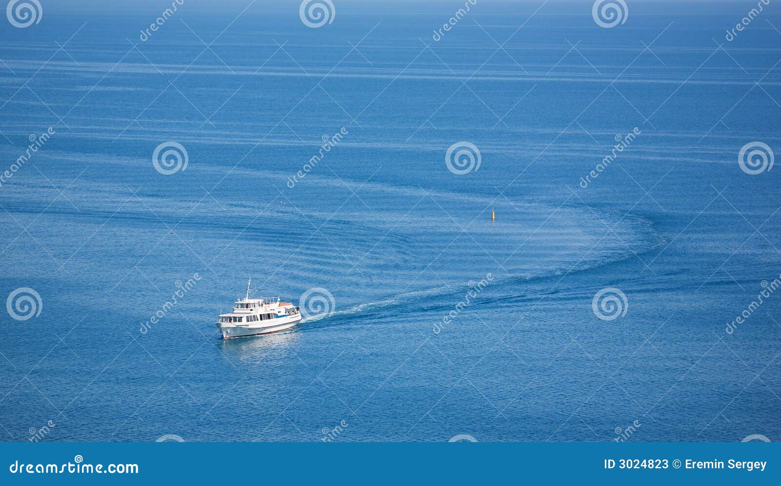 Ship trace stock image. Image of speed, railing, summer - 3024823