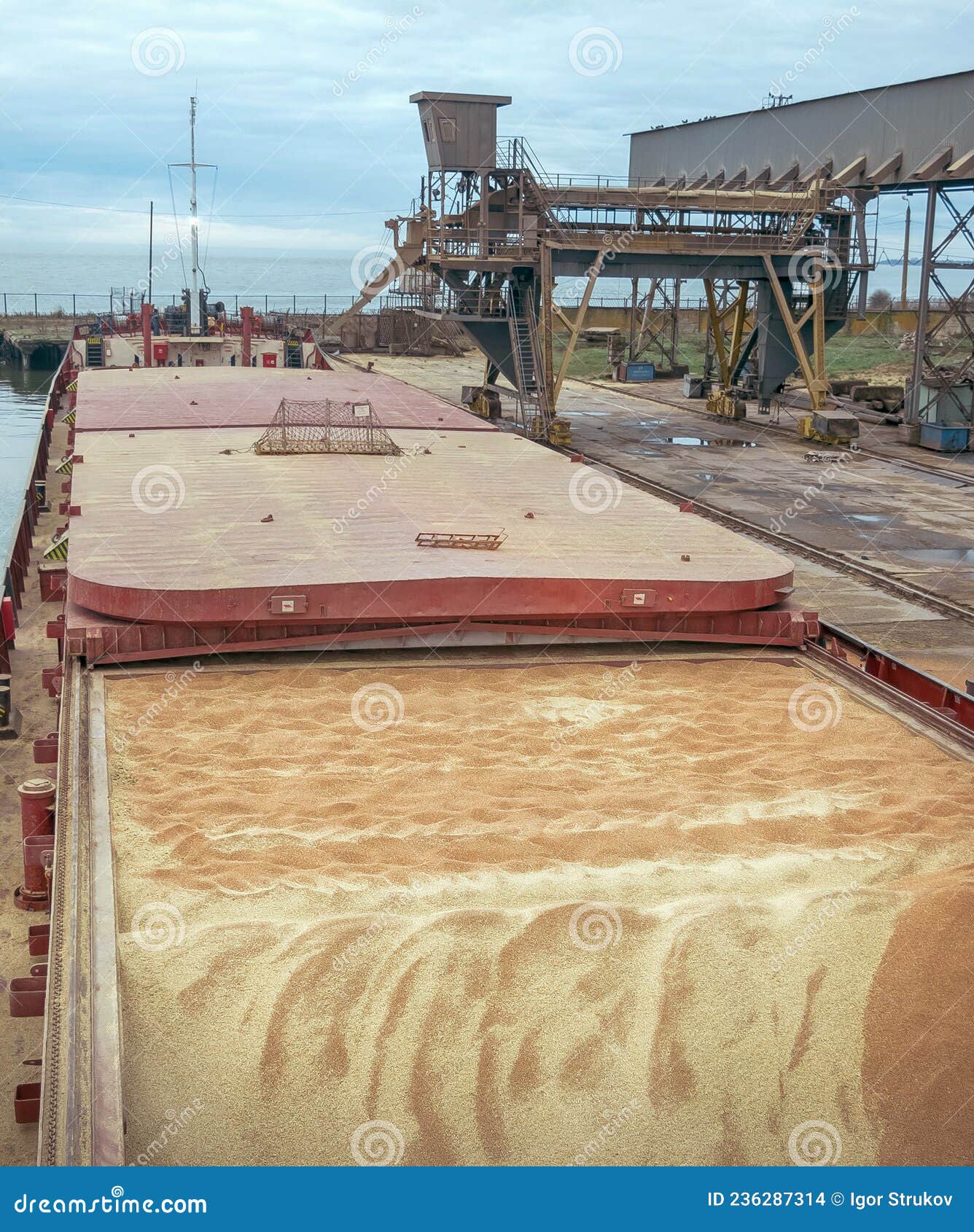 Ship with Wheat in the Port of Loading Editorial Stock Image - Image of ...