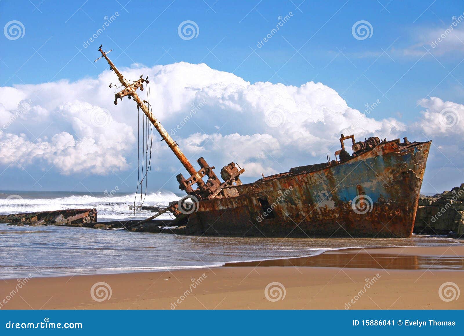 Ship wreck stock image. Image of destroyed, vessel, shore - 15886041