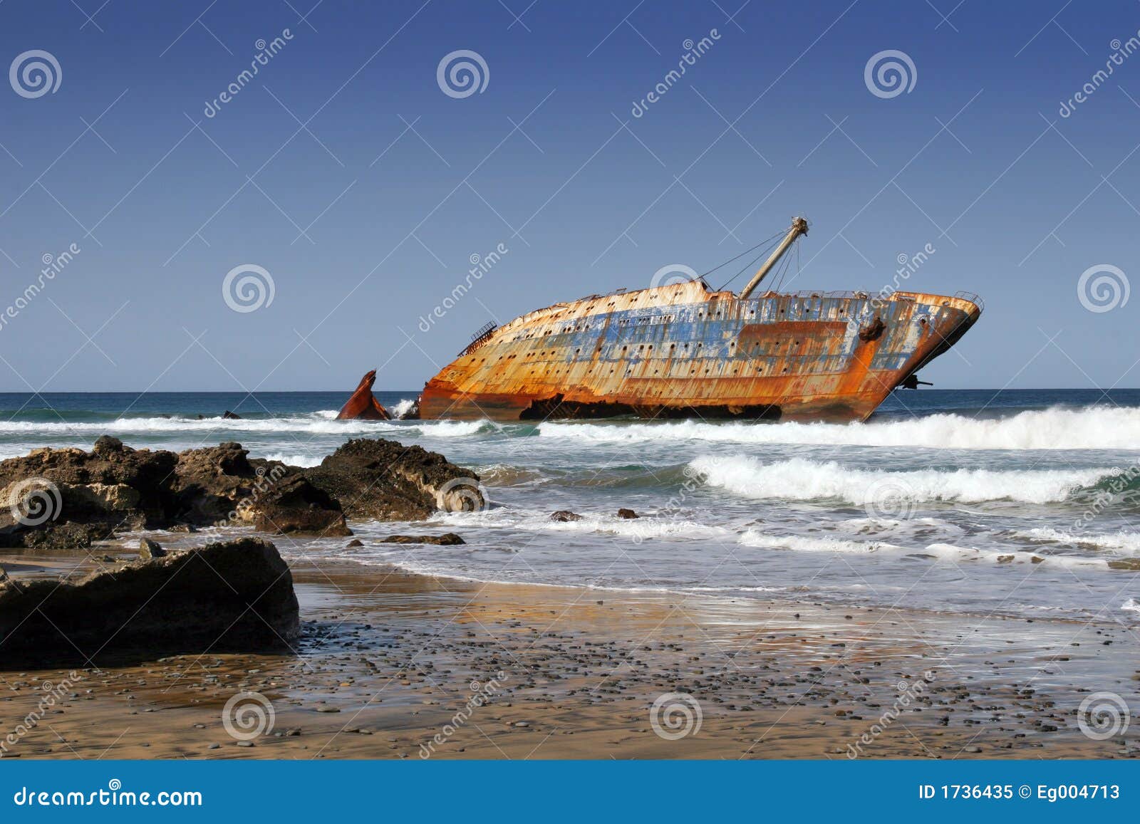 Ship wreck stock image. Image of carriage, remnant, abandoned - 1736435