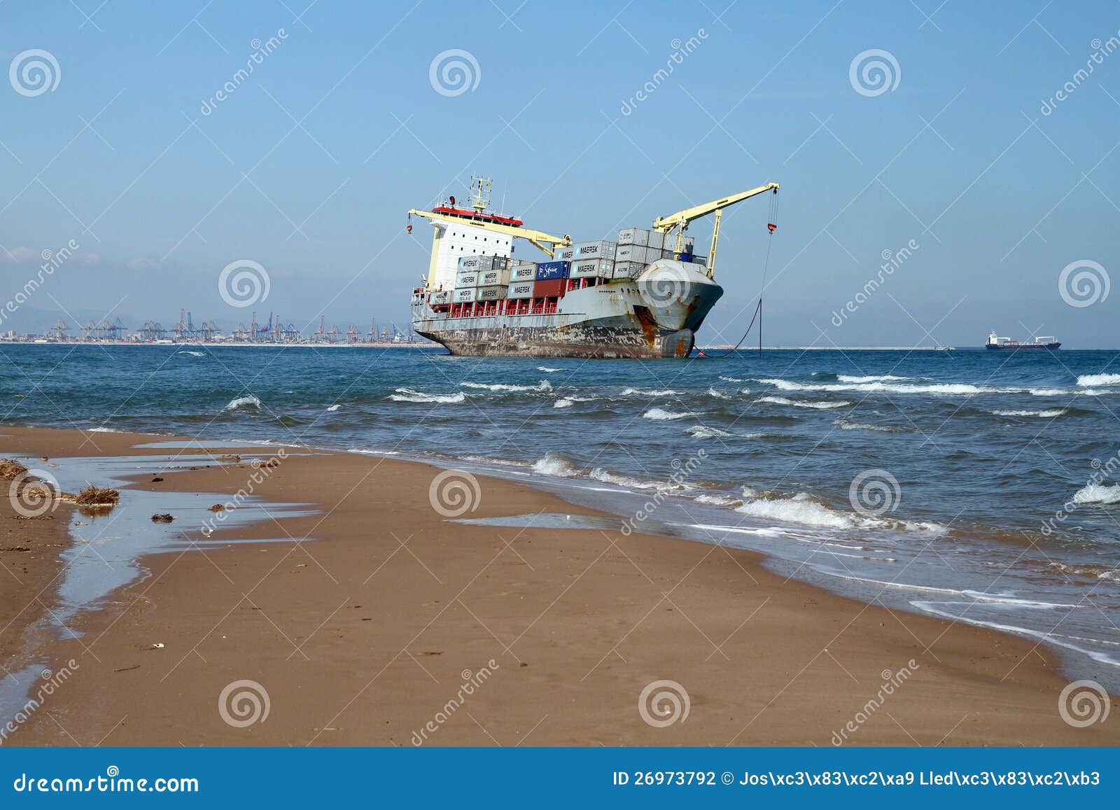Ship wreck editorial photography. Image of beach, containership - 26973792