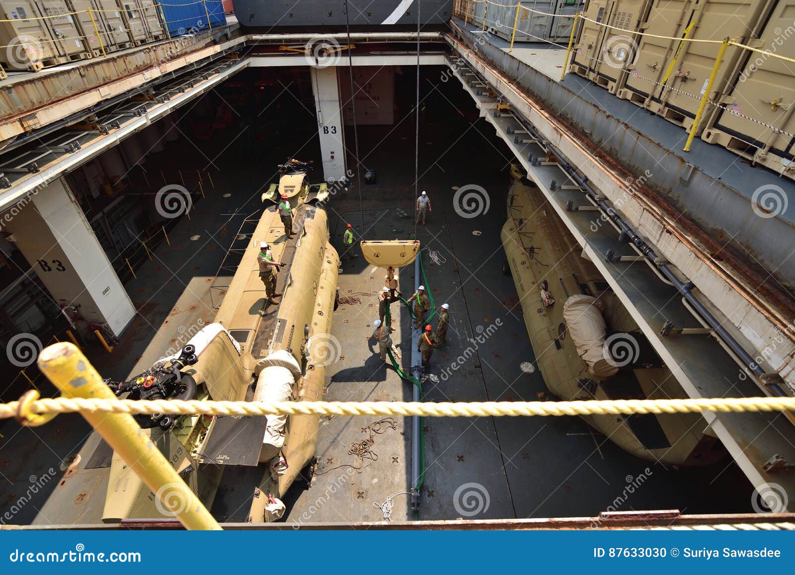 Shipping Chinook editorial image. Image of shipping, ship - 87633030